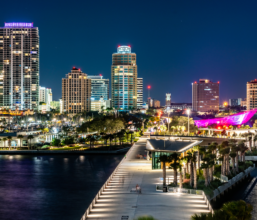 Holiday Inn Express & Suites St. Petersburg - Madeira Beach